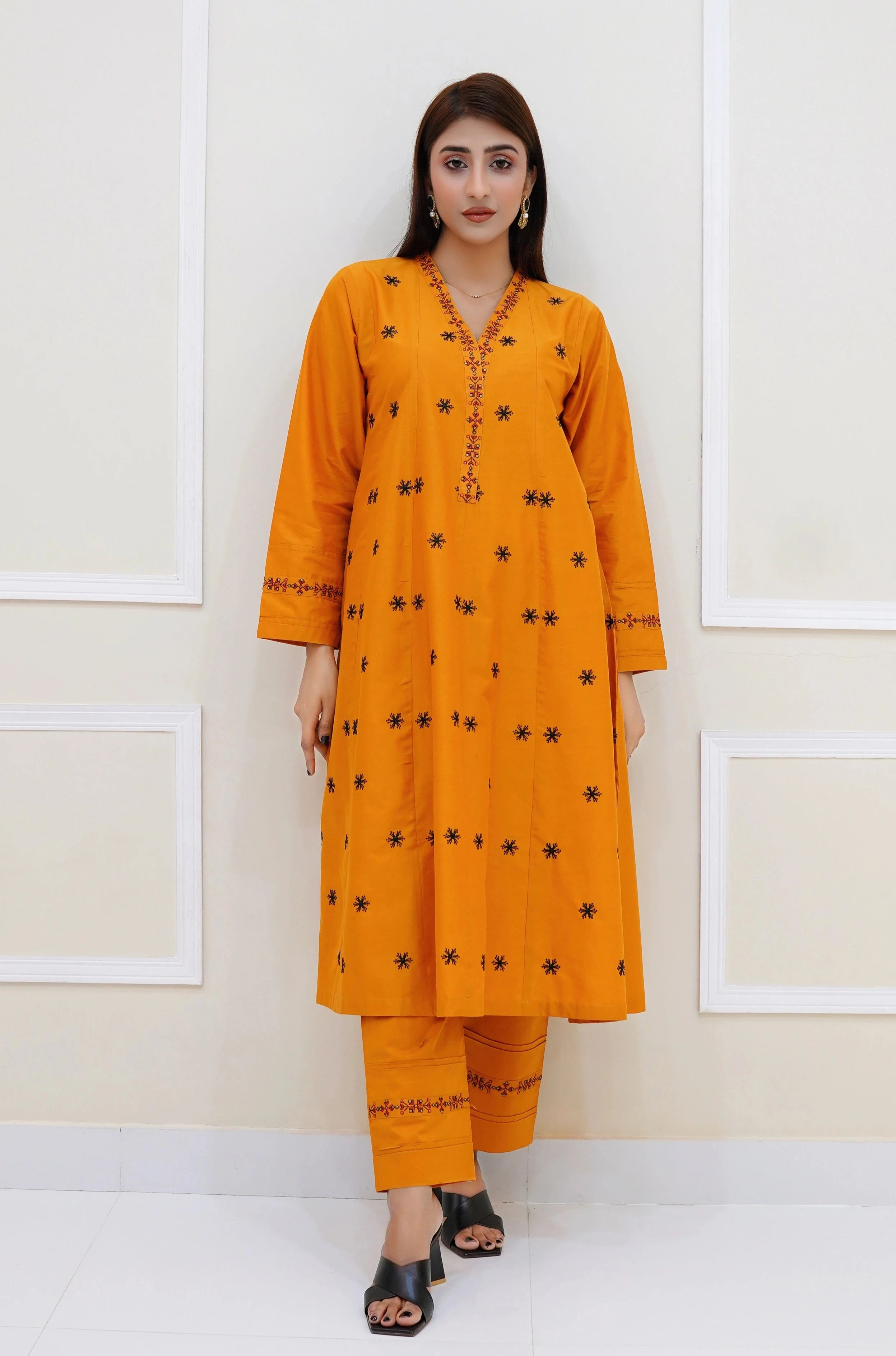 WARISHA 2PC Embroidered Lawn Frock – Mak Fashion